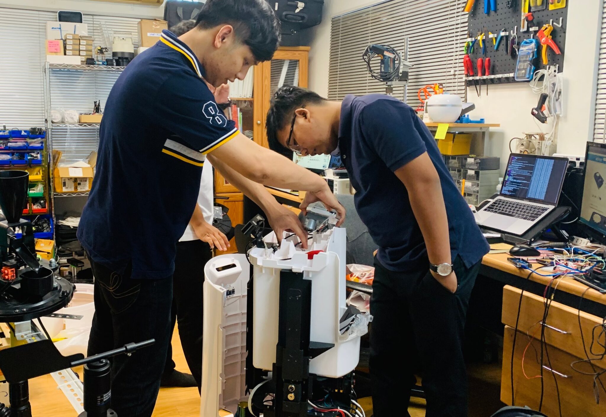 ABOUT US – Nippon Sysits